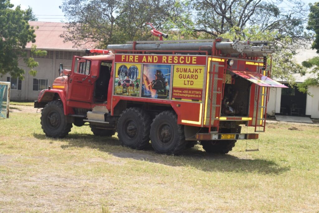 Bidhaa na Huduma - SHIRIKA LA UZALISHAJI MALI LA JESHI LA KUJENGA TAIFA